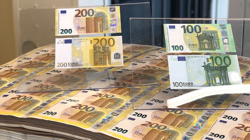 Po čemu se razlikuju nove novčanice od 100 i 200 evra? | Kamatica